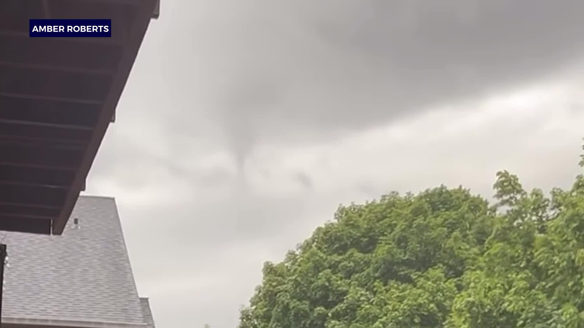 Possible funnel cloud forming over Portland Thursday – KOIN.com