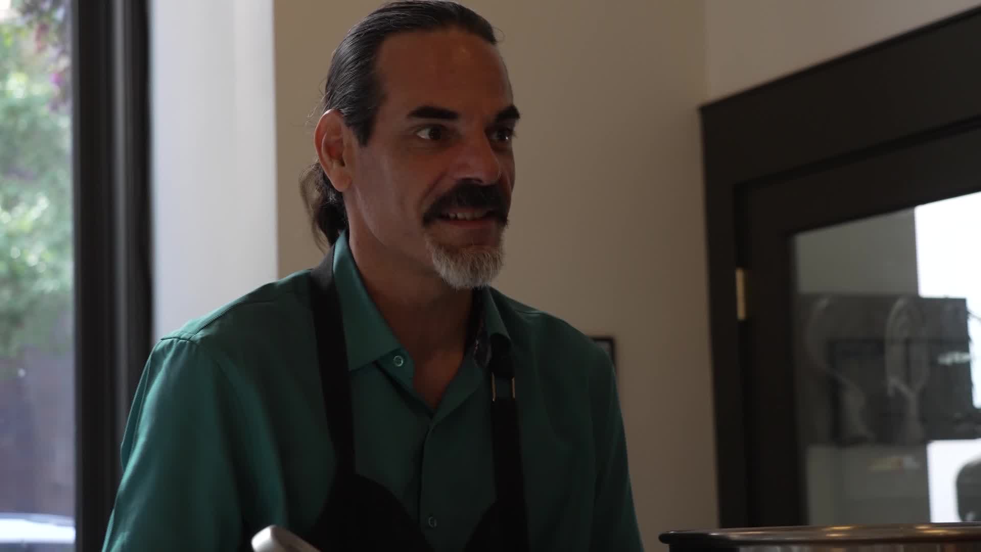 Alejandro Gaytan’s new path to happiness – KOIN.com