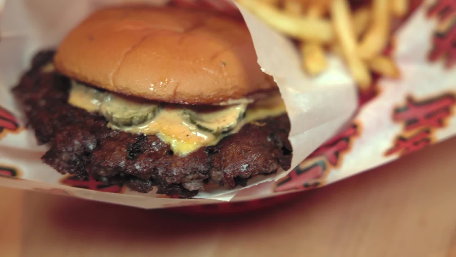 Heavy Handed’s mouth-watering burgers – KTLA