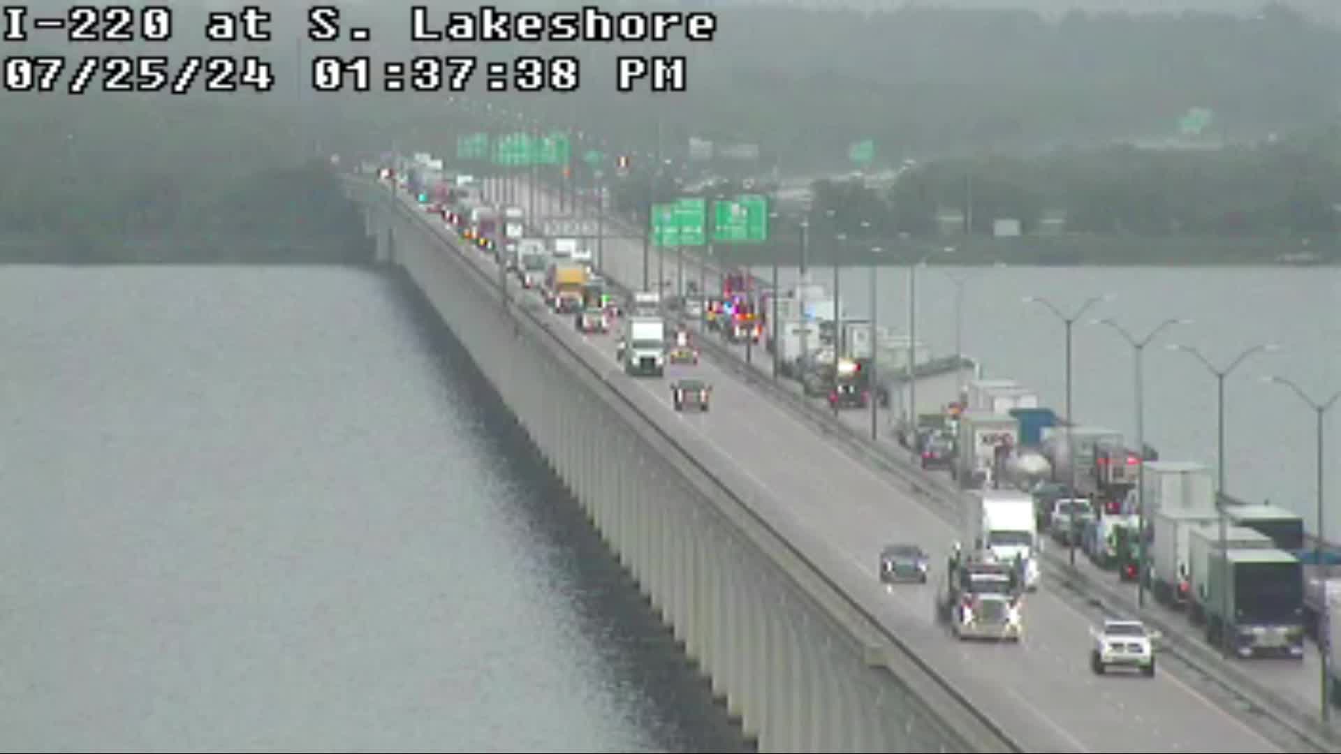 Crash on I220 causes standstill on Cross Lake Bridge – KTALnews.com