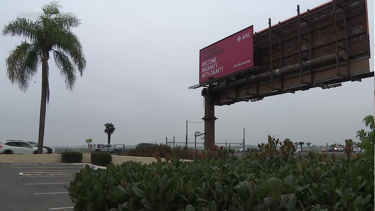 Pro-migrant billboards going up across the country – BorderReport